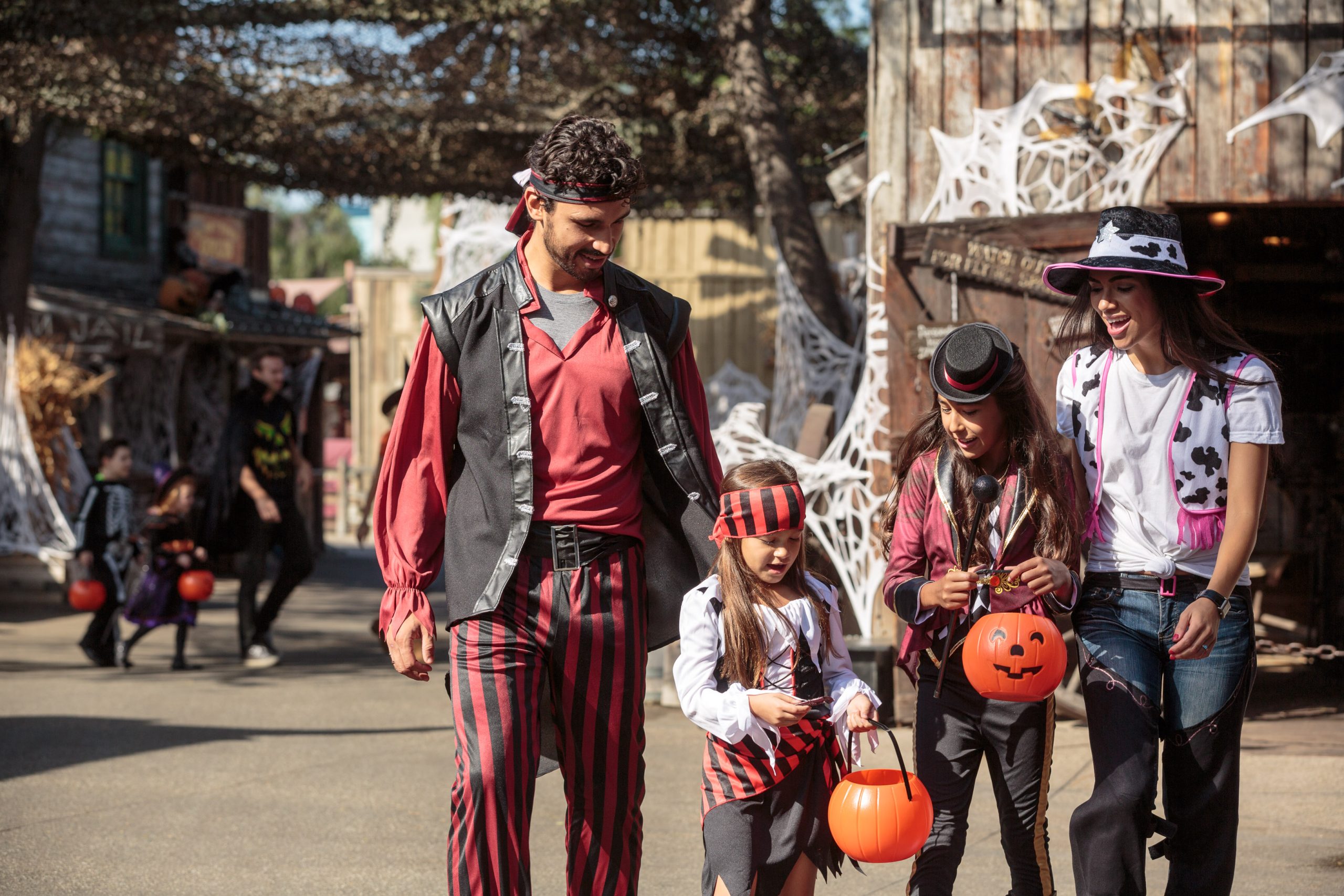 Family-Friendly Fun at Knott’s Spooky Farm - GoVisit.Guide
