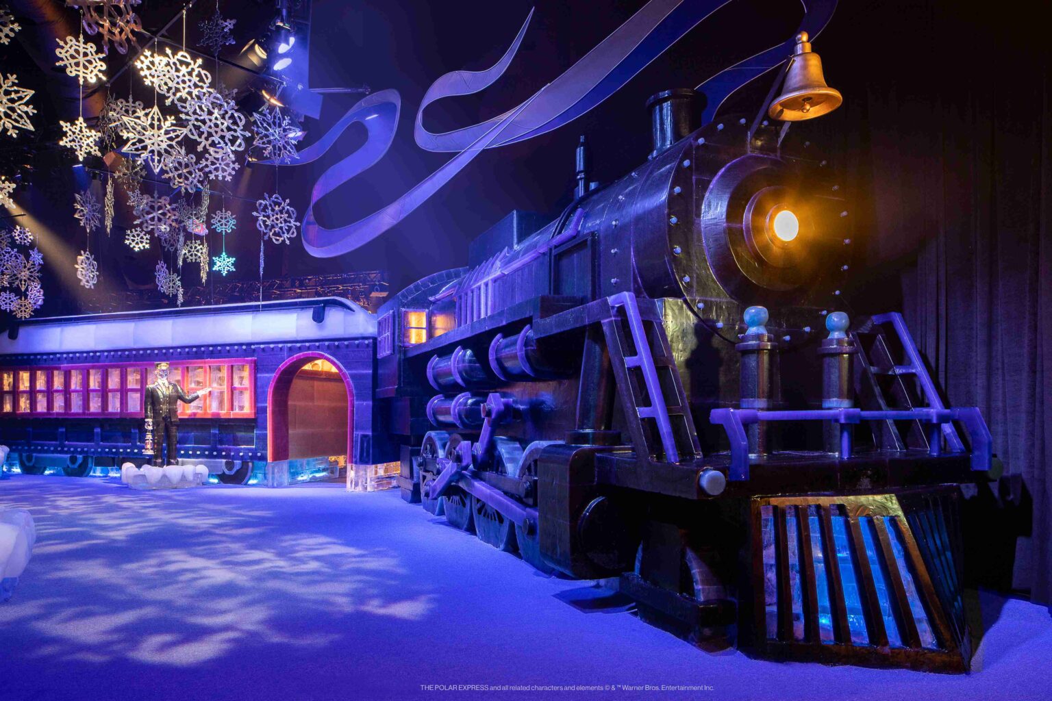 Gaylord Hotels ICE! Returns: Christmas Ice Sculptures and Events ...